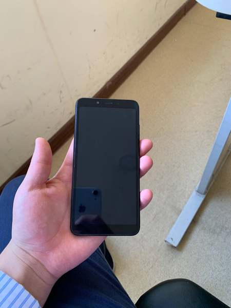 Redmi 6 3/32 ishlashi zor