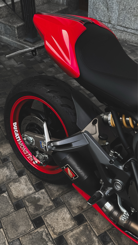 Ducati Monster 821