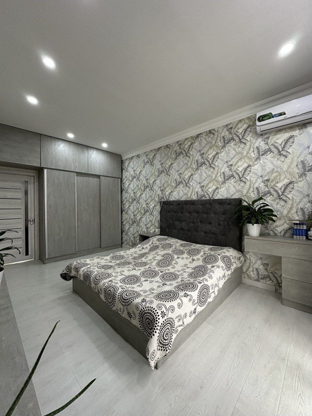 Срочно Юнусобод ор-р(Сампи Корзинка) 3/8/8 87м² + 70м²