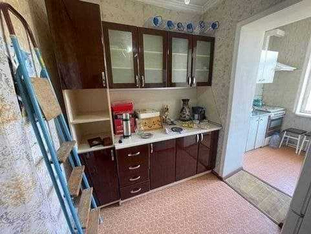 Ул.Бобура 2/2/4 кирпич 60м2/балкон 2х6, ор-р кафе Ариана