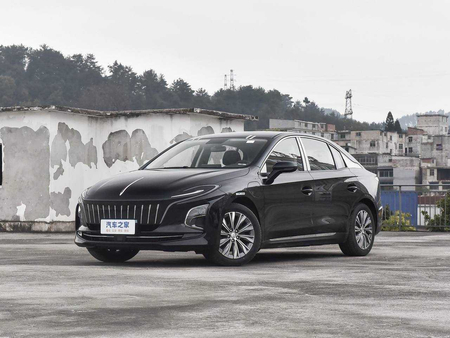 Hongqi E-QM5 500km. Adashtirmimiz 450 km bilan