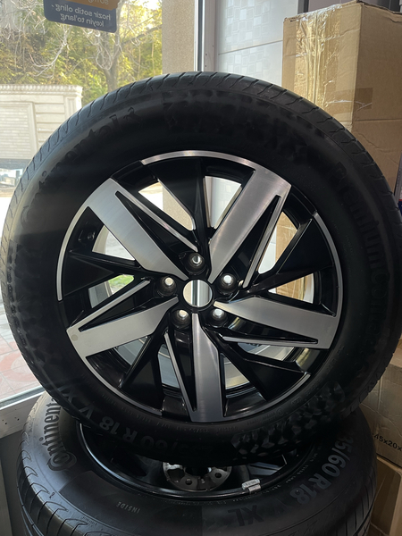 Kia Sorento R18 diska baloni bilan