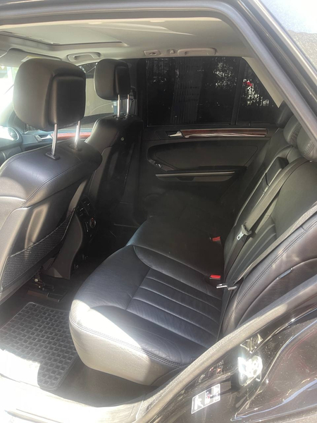 Mercedes ML 500 xolati zor 99000 yurgan