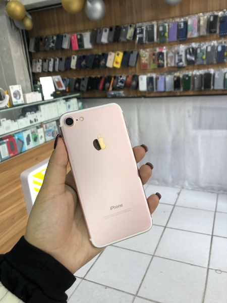 Iphone7 sotiladi