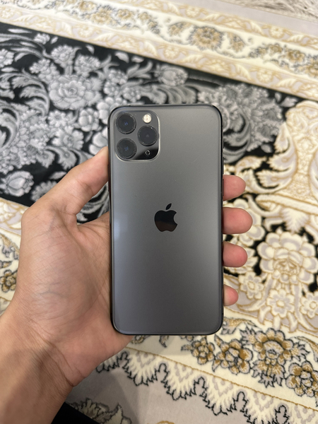 iPhone 11 pro 64 GB sotiladi