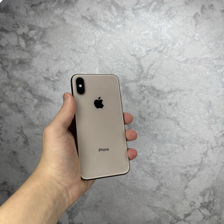 iPhone Xs 64gb Gold Akk: 75% kelwamiz
