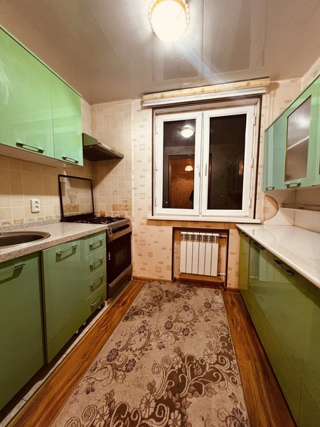 Срочно продаётся квартира на Буюк ипак йули 4/4/5 80м2