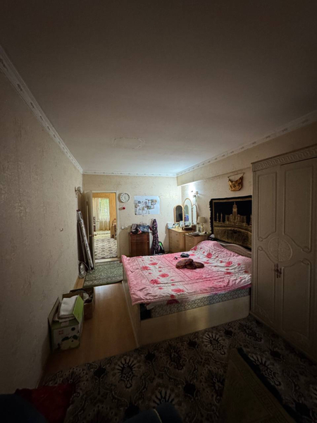Продам квартиру 3х ком 73м2 Ц-4 Алайский рынок  Метро Абдуллы Кадыри