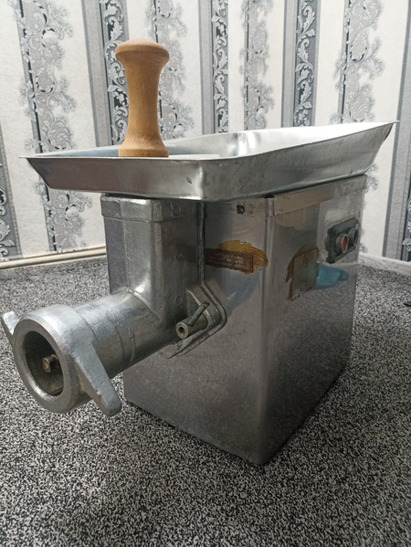 mesarofka 380w sotiladi