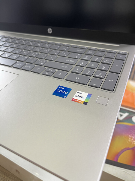 Laptop HP 15s i5-13