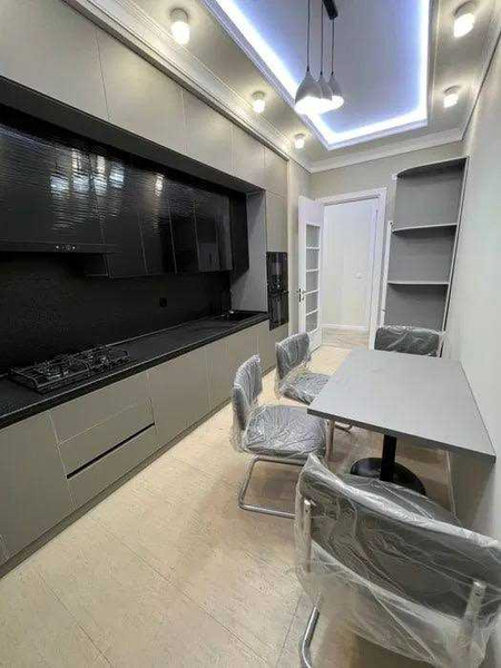 Olmazor city apartment (long term contract based) / 5-комнатная