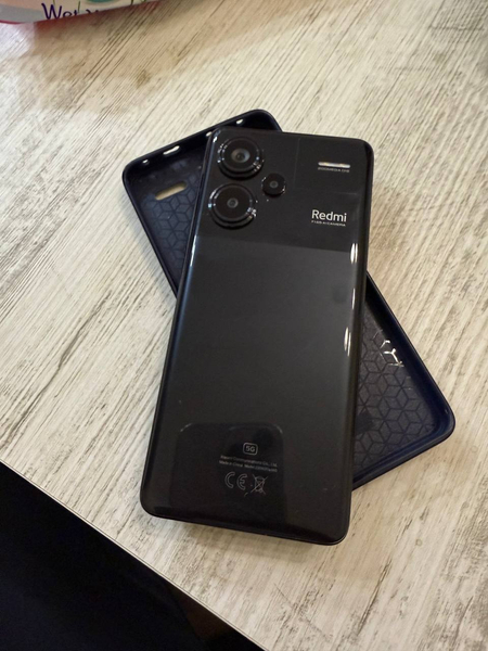 Xiaomi 13 pro + 5g