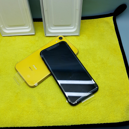 iPhone xr 128GB sotiladi