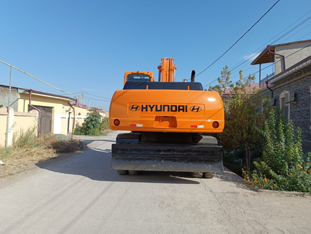 Hyundai R210w-5  2012-йил