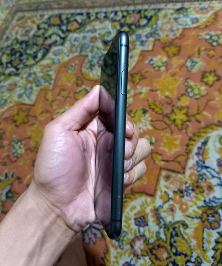 Iphone 11 LL/A…………….