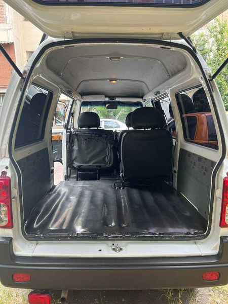Chevrolet Damas.