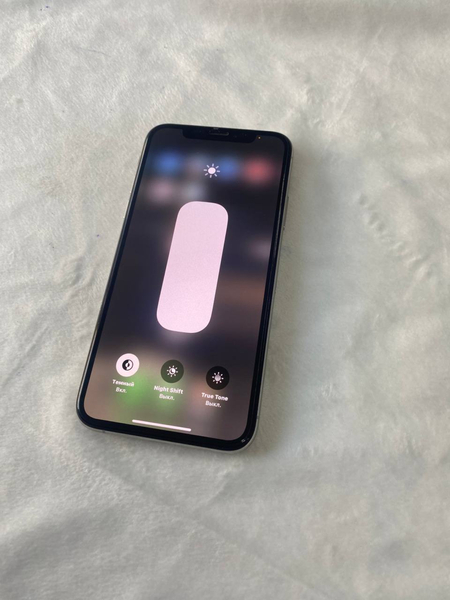 iPhone xs hamma joyi radnoy