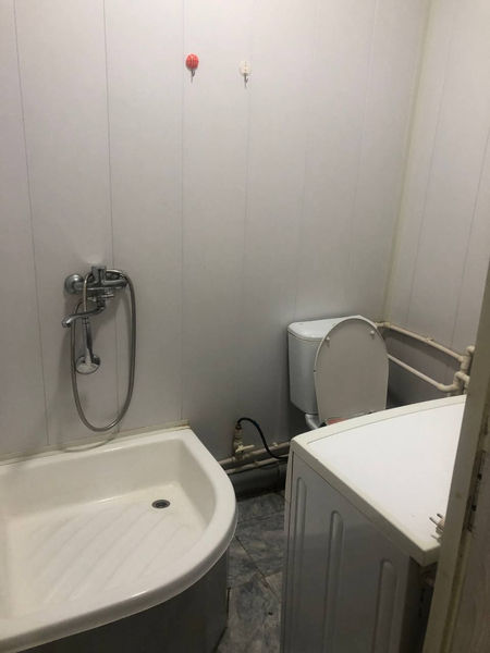 Продам 1 ком квартиру на Буюк Ипак Йули