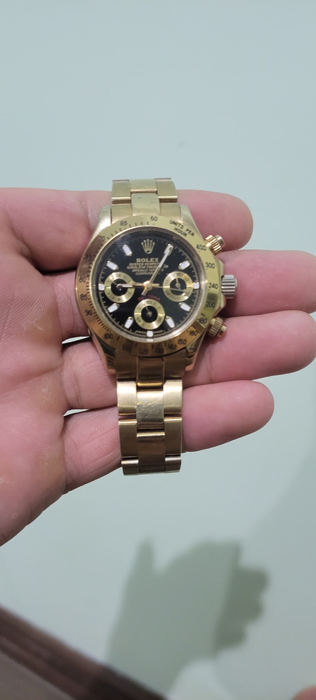Rolex soat sotiladi orginal tilla rang