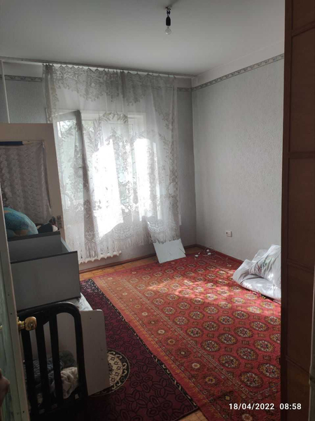 Продаётся 3 х комнатная квартира в Юнусобод 8 3/4/5