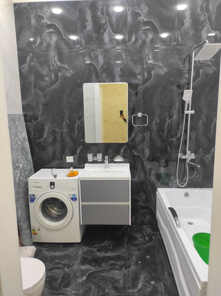 New building 4 room 3 bedroom 3 bathroom Nukus street center