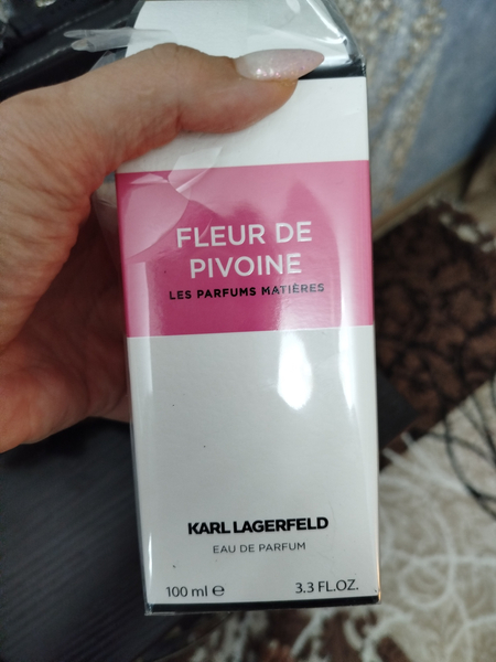 Новые,куплены в duty-free
