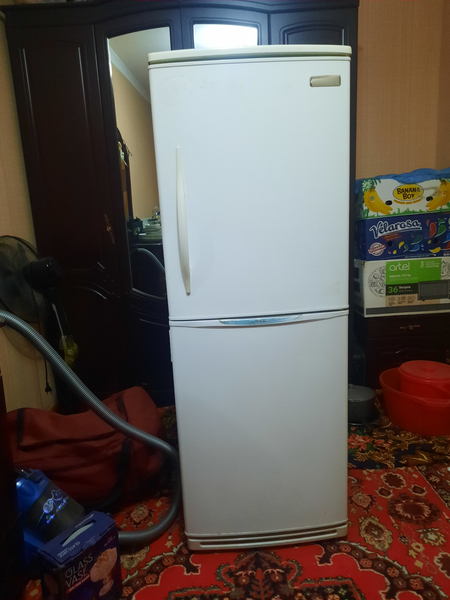 Продаётся холодильник SINO