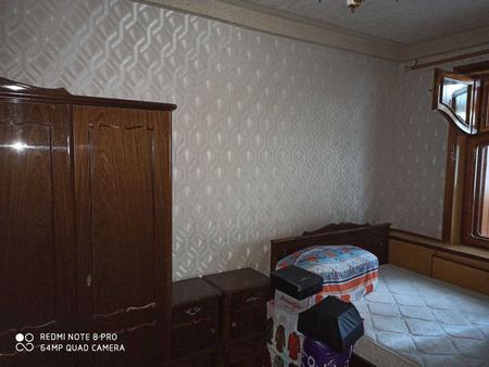 (К126689) Yakkasaroy tumanida 3-xonali kvartira sotiladi