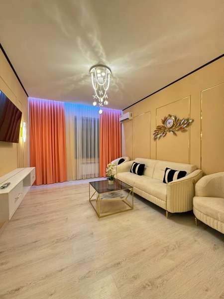 Ш.Руставели/2комнатная евро квартира! 55м²(Потолки 3,5м)-с Обстановкой