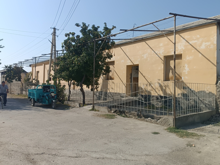 Uy sotiladi 13sotixlik Margilonda