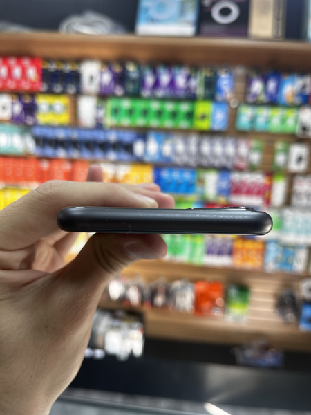 Iphone 11 naqd va muddatli toʻlovga
