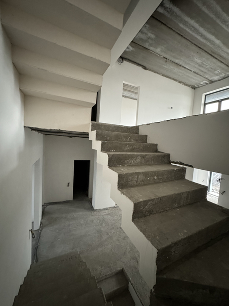 Продается коттедж 5 комнат 2 сотки коробка 520 м² Сергелийский район