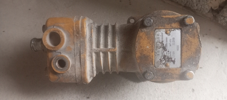 Компрессор хово wechia wd615 ,