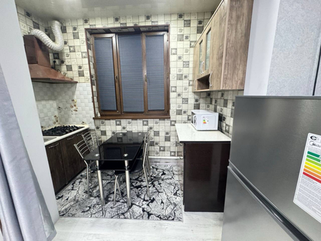 Метро Чиланзар - 2в3 комнатная 50м2 Зеркалка / 3 этаж - продается ‼️