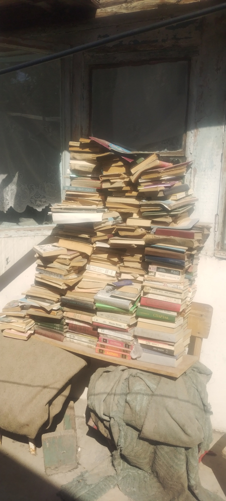 Срочно продам книги