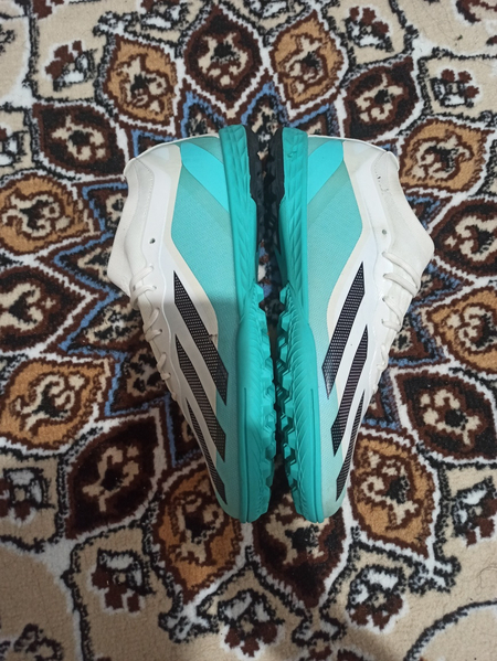 Sorokonojka Adidas