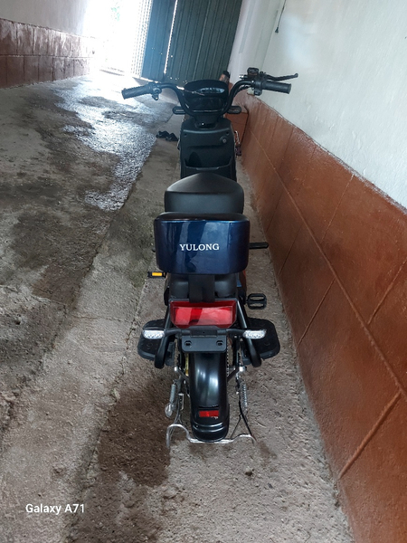 Skuter sotladi yangi