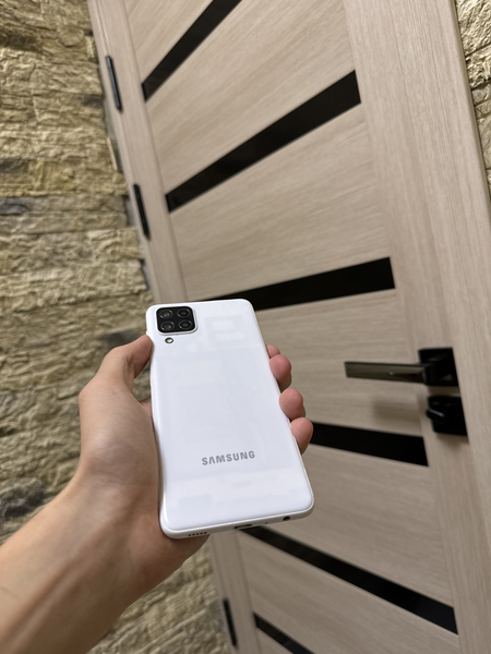 Samsung a22 4/64