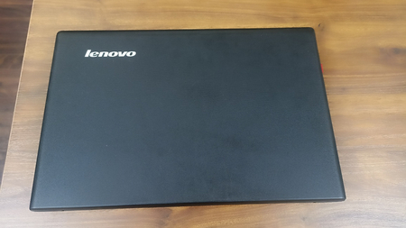 Lenovo notebook sotiladi