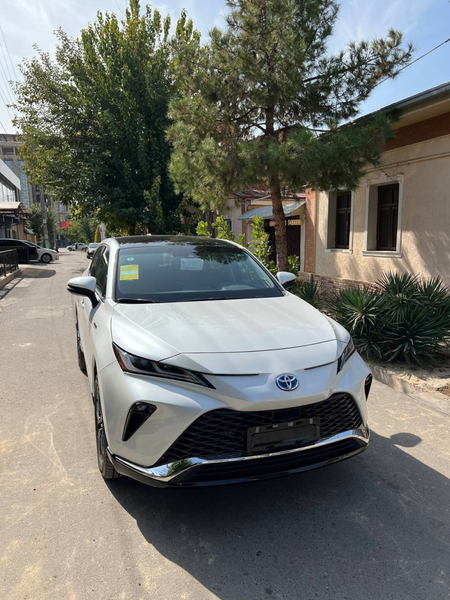 СРОЧНО!!! Toyota VENZA hybrid + 1100km yuradi!!
