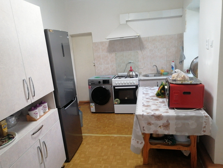 Eski shahar Raypo pavarot Hovli sotiladi