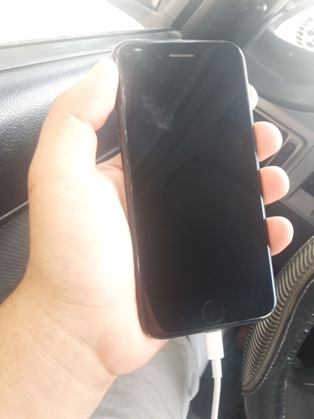 Iphone Se,LL/A Qora
