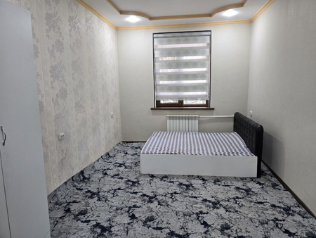 Продается квартира в самом центре Янгиюля.