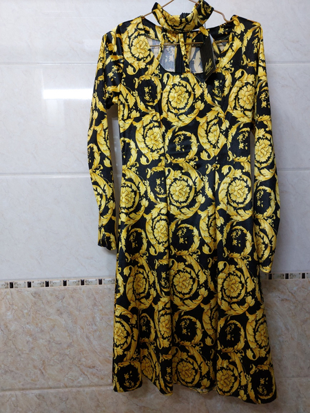 Вечерная платья новая с биркой VERSACE, из дорогова велюра. Фото реал.