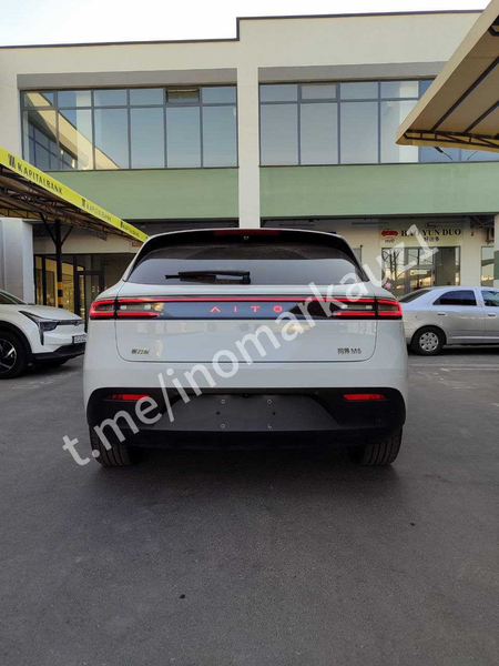 HUAWEI AITO M5 4wd hybrid