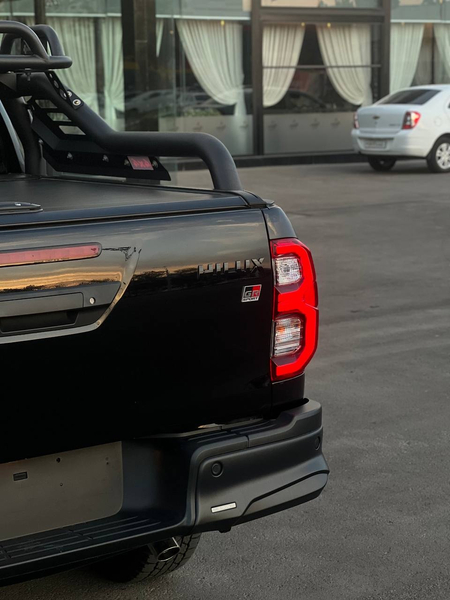 Toyota gr sport hilux 2024