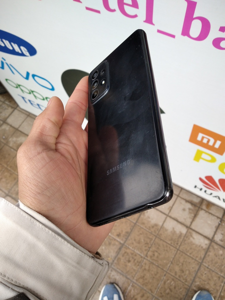 Samsung A52 1oy kafolat xolatlari ideyal karopka yoq...bizda xammadan