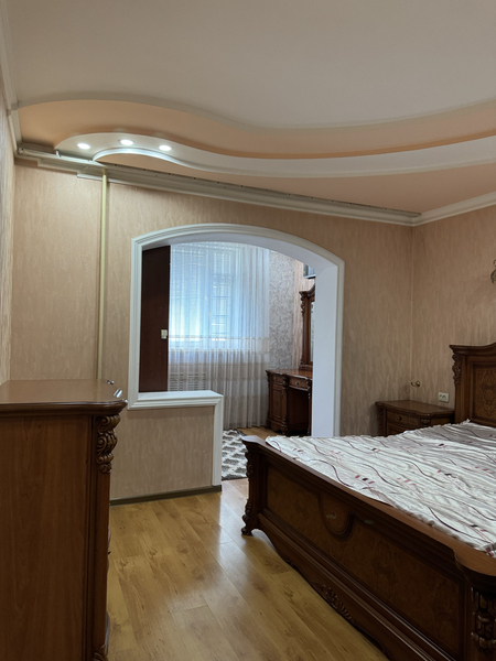 Сдам в аренду 4х комнатную