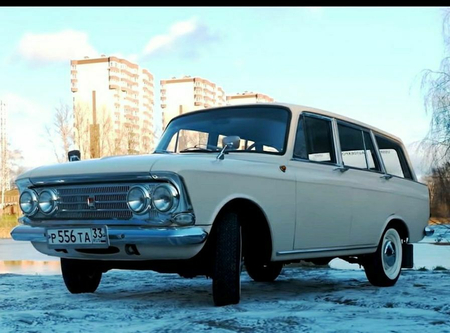 Редкий ретро автомобиль м 426 с.