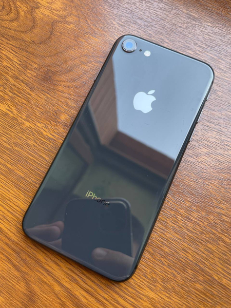 iPhone 8 LL/A 64GB IDEAL